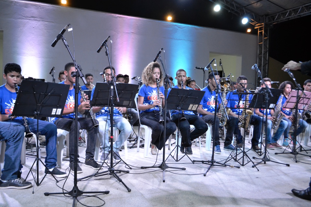 Primeira noite do 21º FestBandas anima público no Parque da Cidadania ...