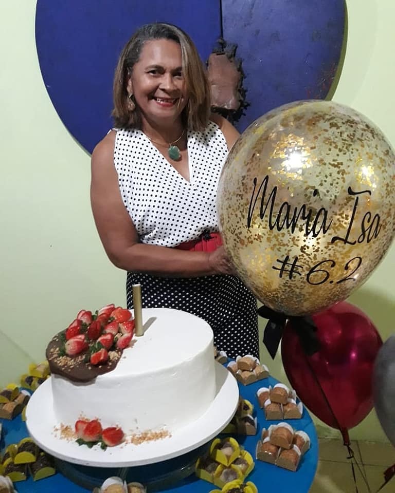 Feliz aniversário de Isa - Blog do Fábio