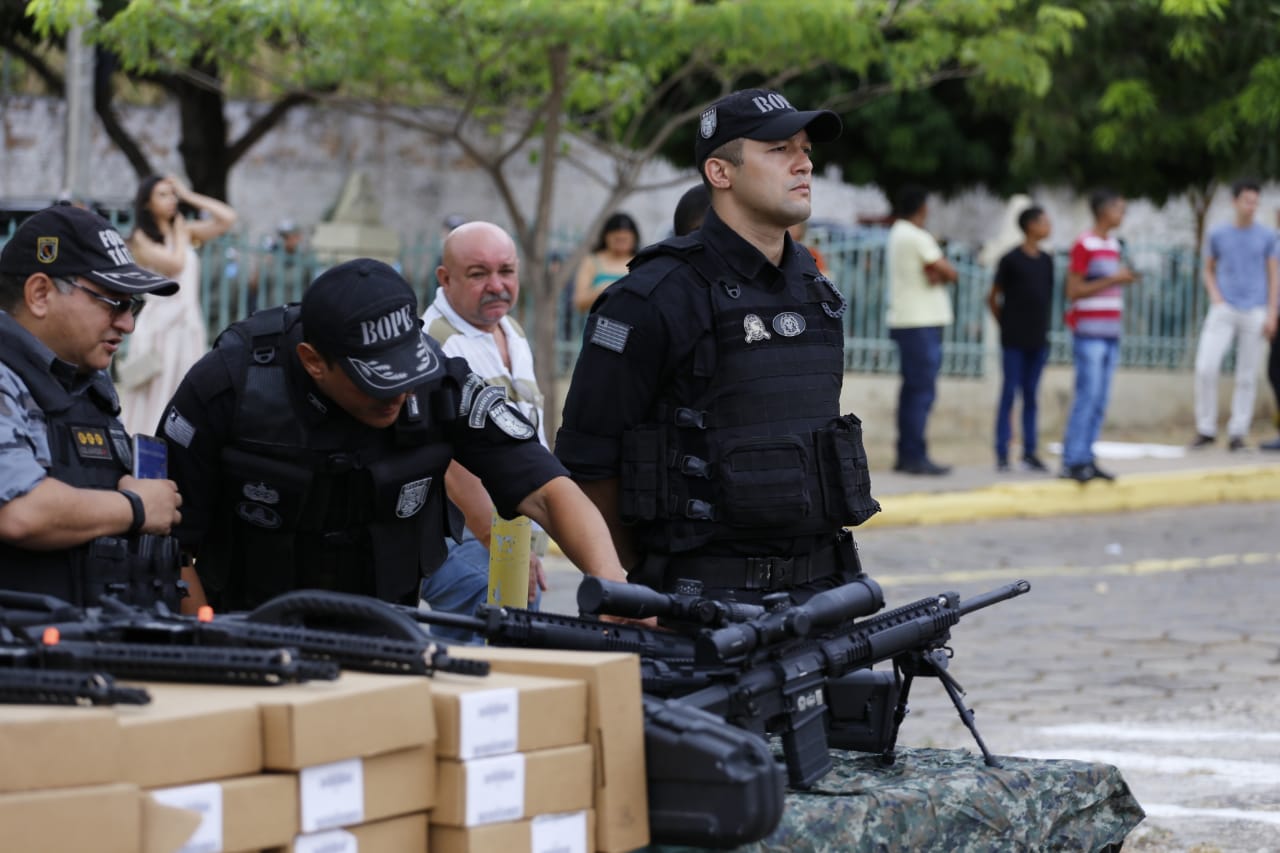BOPE recebe fuzis sniper de alta precisão para operações policiais no ...